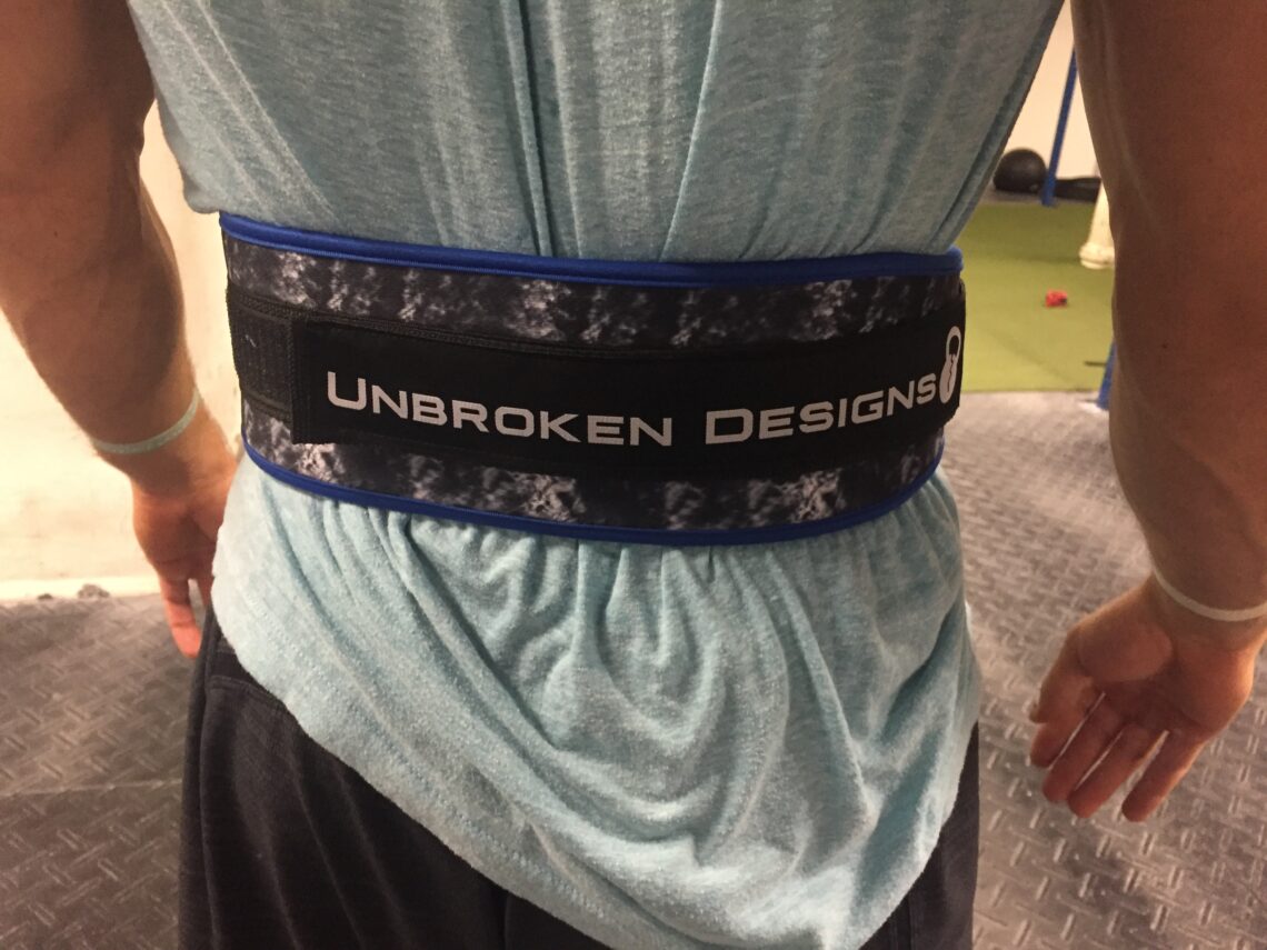 Unbroken Designs 4" Blue Stealth Lifting Belt Review (2025) | BarBend