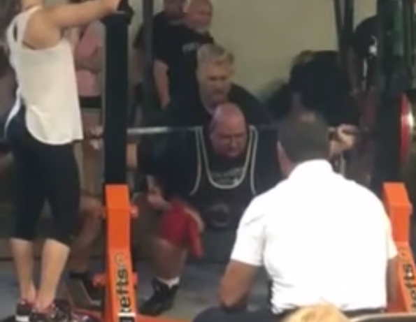 April Mathis Squats 320kg (705lbs) RAW to Set New World Record | BarBend