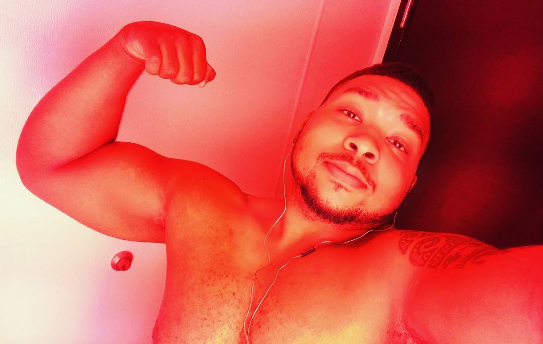 Light Therapy: Why Putting Red Light Up Your Nose Can Increase Strength ...