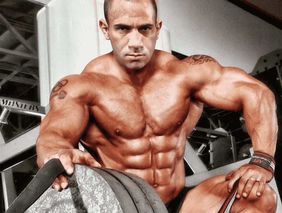 How I Competed in 4 Powerlifting Meets in 20 Weeks | BarBend