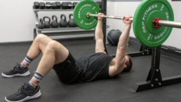 How to Do the Floor Press — Benefits, Variations, and More | BarBend