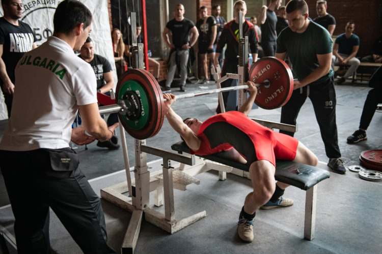 15 Steps to Nailing Your First Powerlifting Meet | BarBend