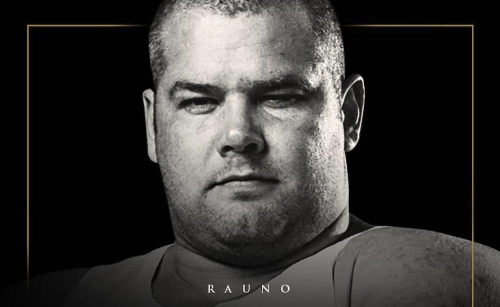 Strongman Rauno Heinla Deadlifts 450kg, Wins World's Ultimate Deadlift ...