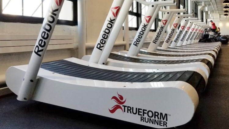 Trueform Runner Treadmill Review (2021 Updated) | BarBend