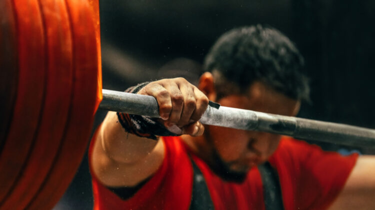 Bodybuilding vs. Powerlifting Programs — Understanding the Difference ...