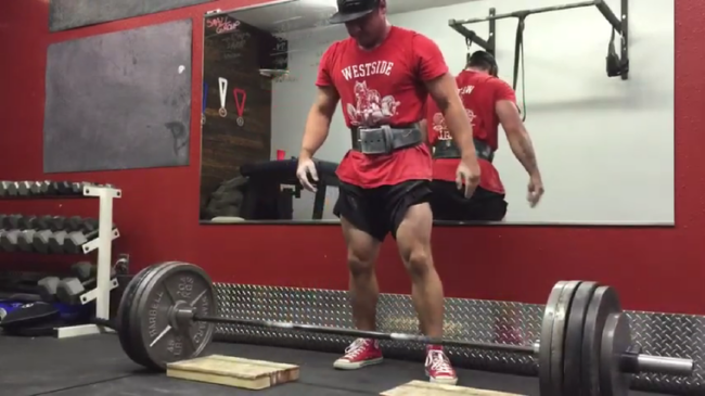 Learn the Deficit Sumo Deadlift for More Pulling Strength and Mobility ...