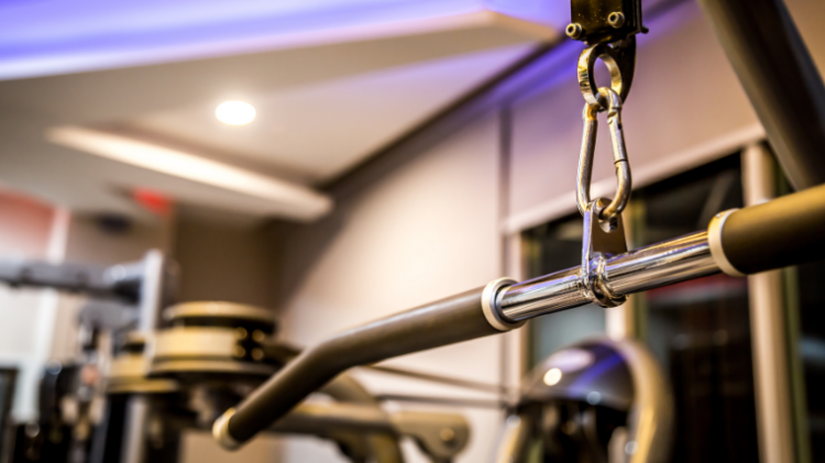 Close-Grip vs. Wide-Grip in the Lat Pulldown — Differences ...