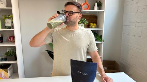 Do Greens Powders Actually Work? Here's What the Science Says | BarBend