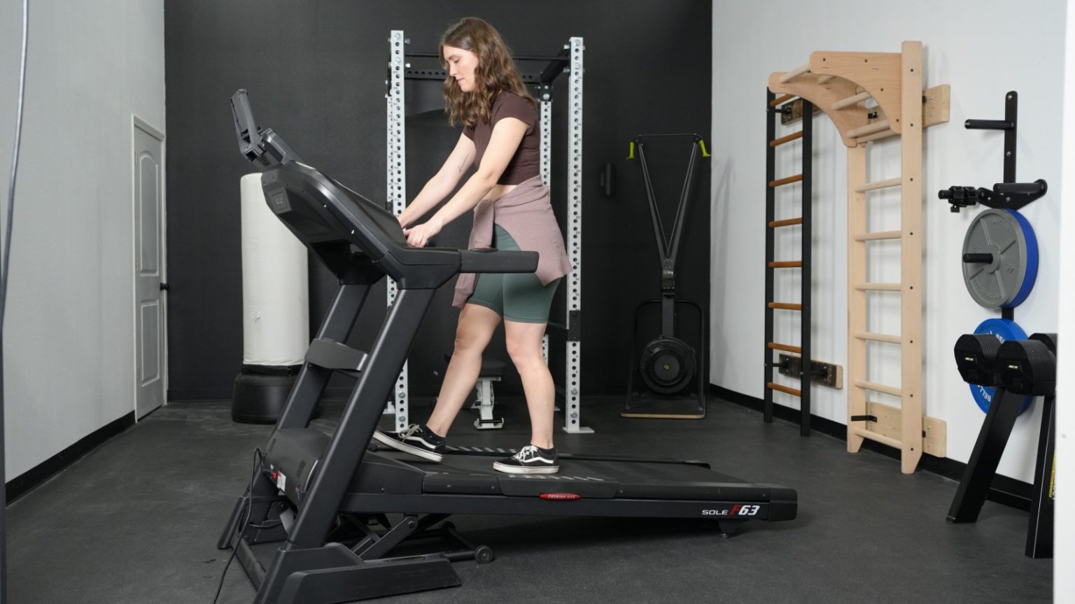 Best Incline Treadmills for Home (2025) | BarBend