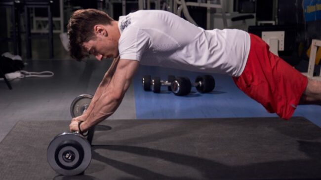 The Best Ab Wheel Workouts You Can Do at Any Experience Level | BarBend