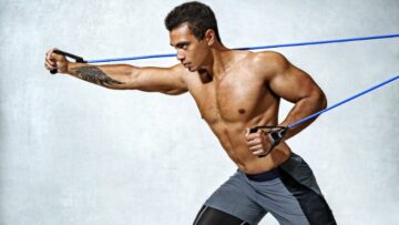 Try This Upper Body Resistance Band Workout to Tone Up | BarBend