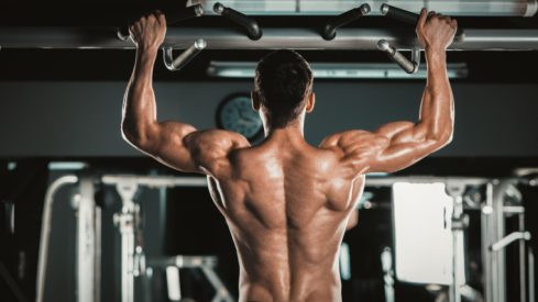 The 10 Best Lat Exercises for Growth and Strength (Expert Approved ...