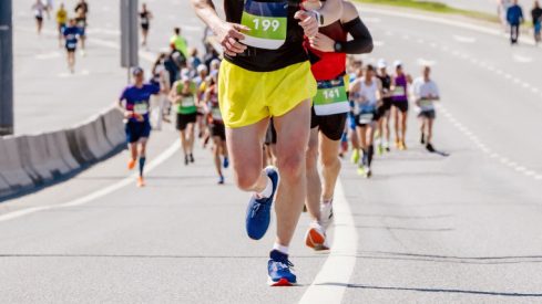 How Do You Stack Up? Here Are the Average Marathon Times for Different ...