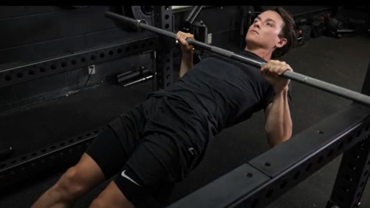 How to Do the Inverted Row — Variations, Alternatives, Sets and Reps ...