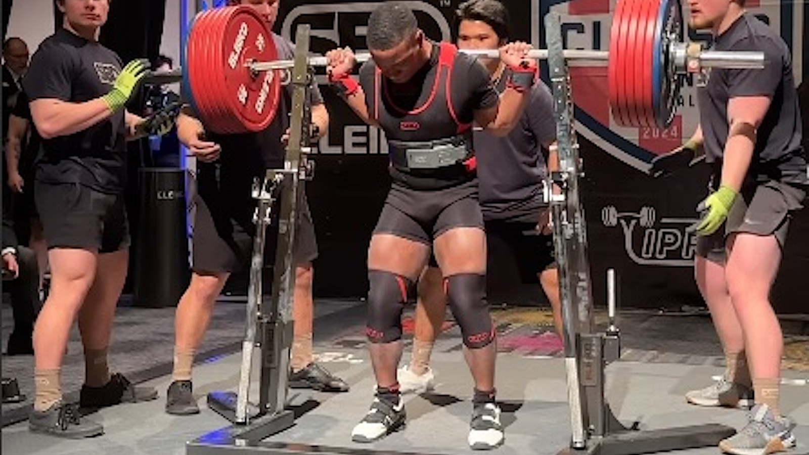 Austin Perkins (75KG) Hits All-Time World Record Raw Squat of 318 ...