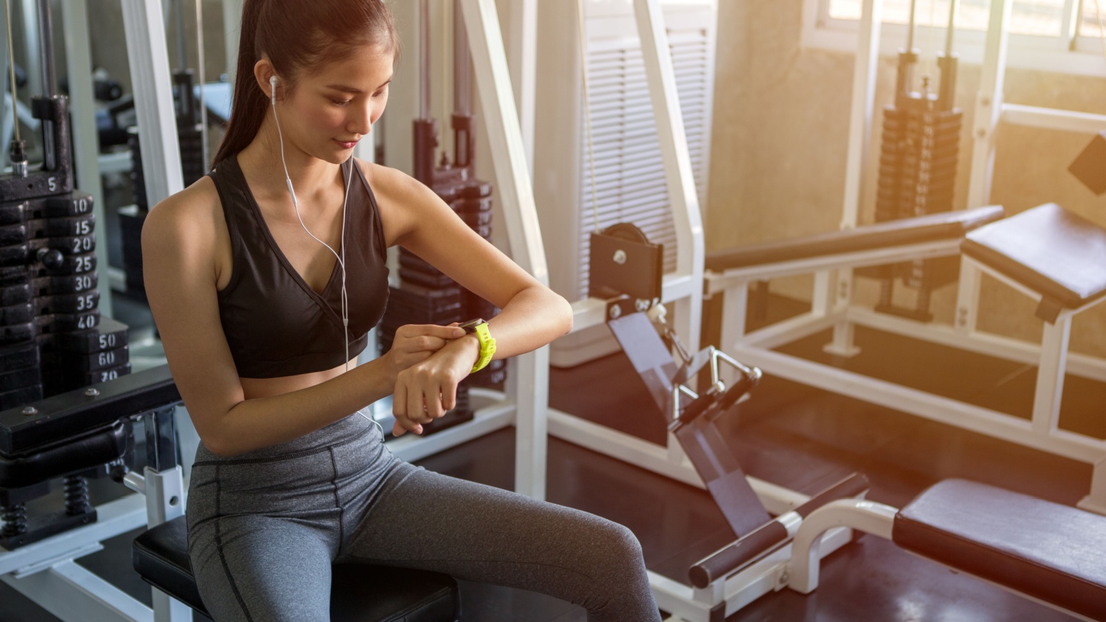 Tips for How to Lower Your Resting Heart Rate, Plus Explanations From a ...