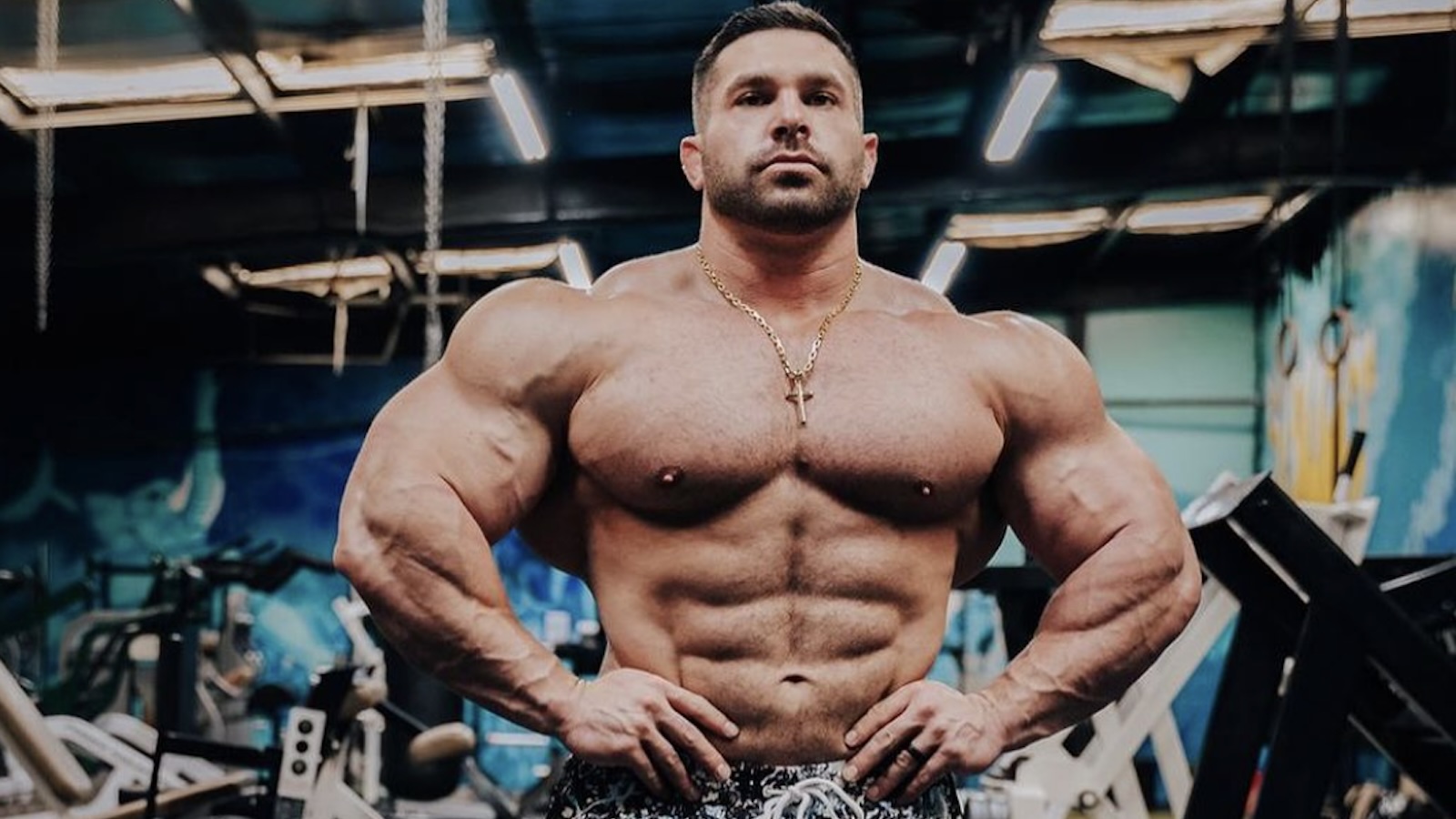 Derek Lunsford's Cheat Day To Fuel His Arm Training | BarBend