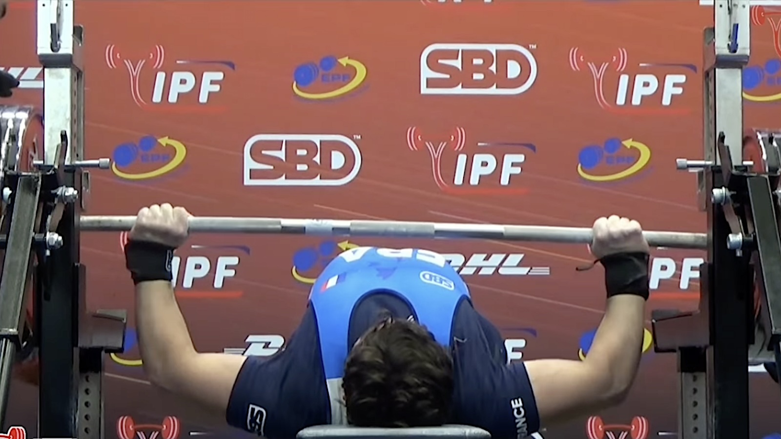 IPF Junior Bench Press World Record Flies To 225.5 Kilograms | BarBend