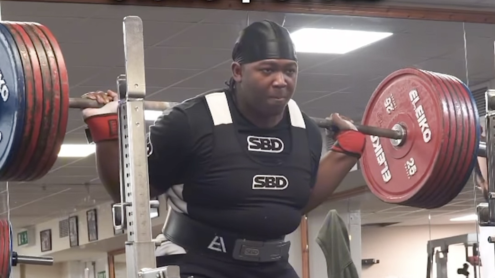 Insane Leg Strength: 19-Year-Old Joshua Ngoka Squats 360 Kilograms (793.6 Pounds) | BarBend