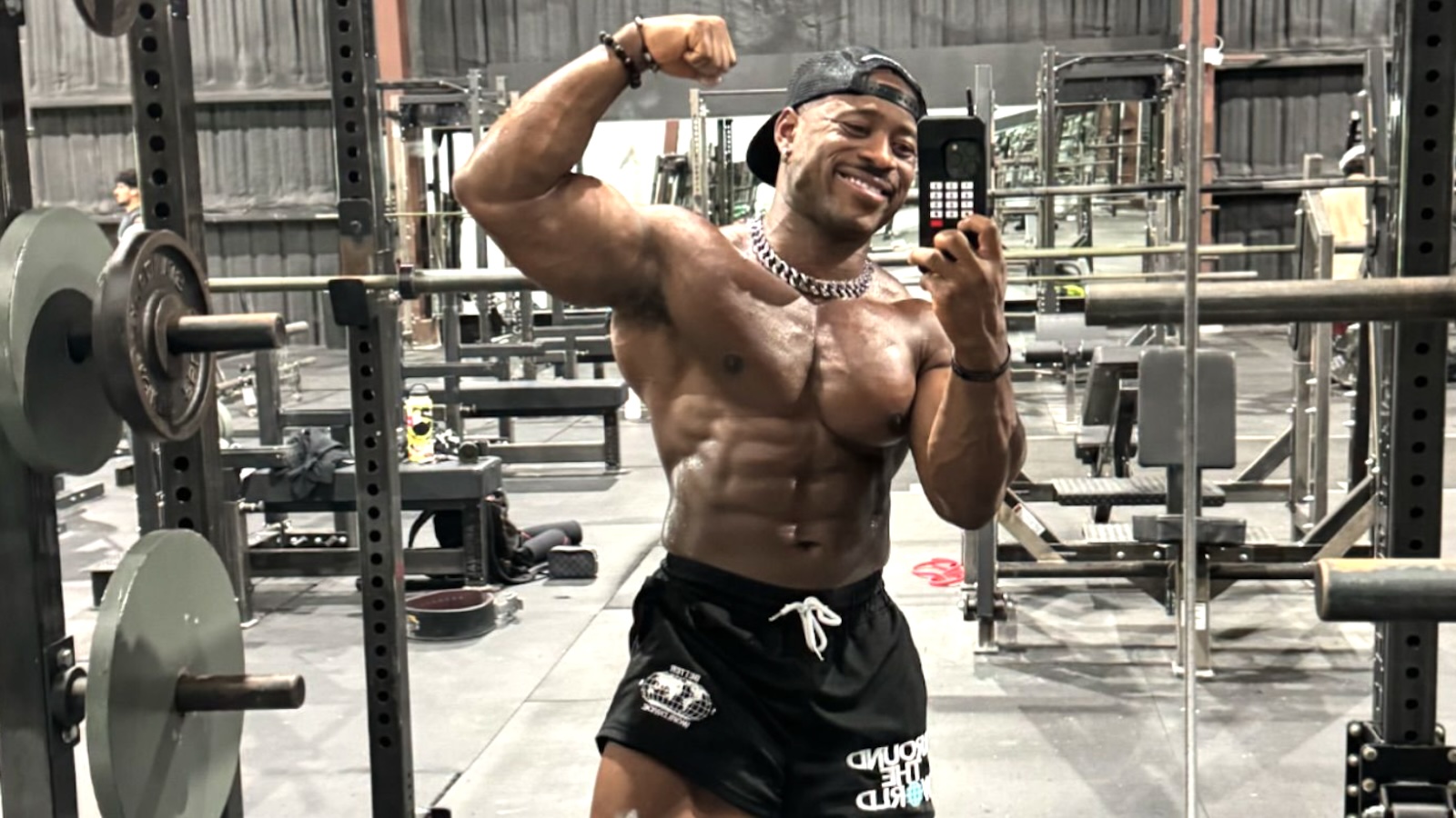 World Champion Powerlifter Russel Orhii Breaks Down How to Make Your ...