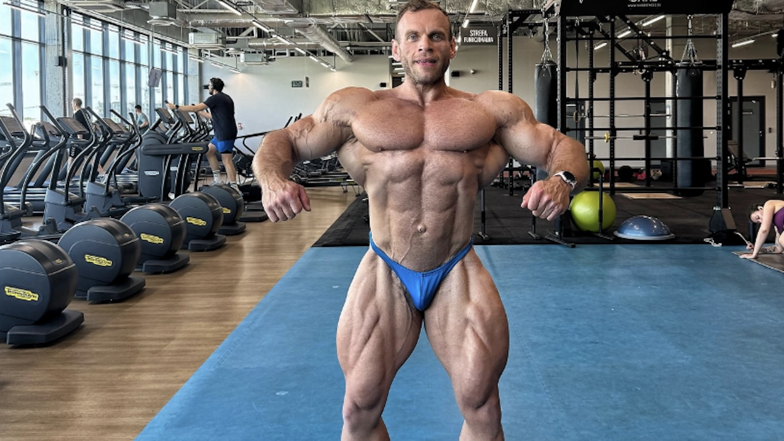 2025 Kokeny Classic Hungary Pro Bodybuilding Show Preview | BarBend